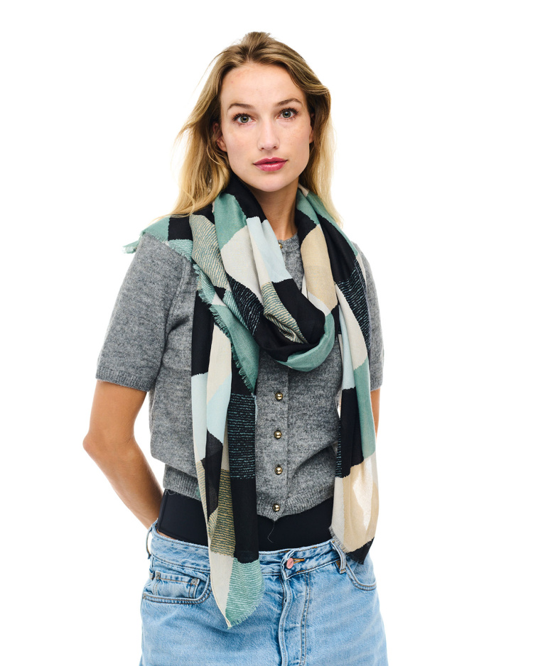 BluebellWholesale.com - Wholesale Costume Jewelry, Scarves, Fashion ...